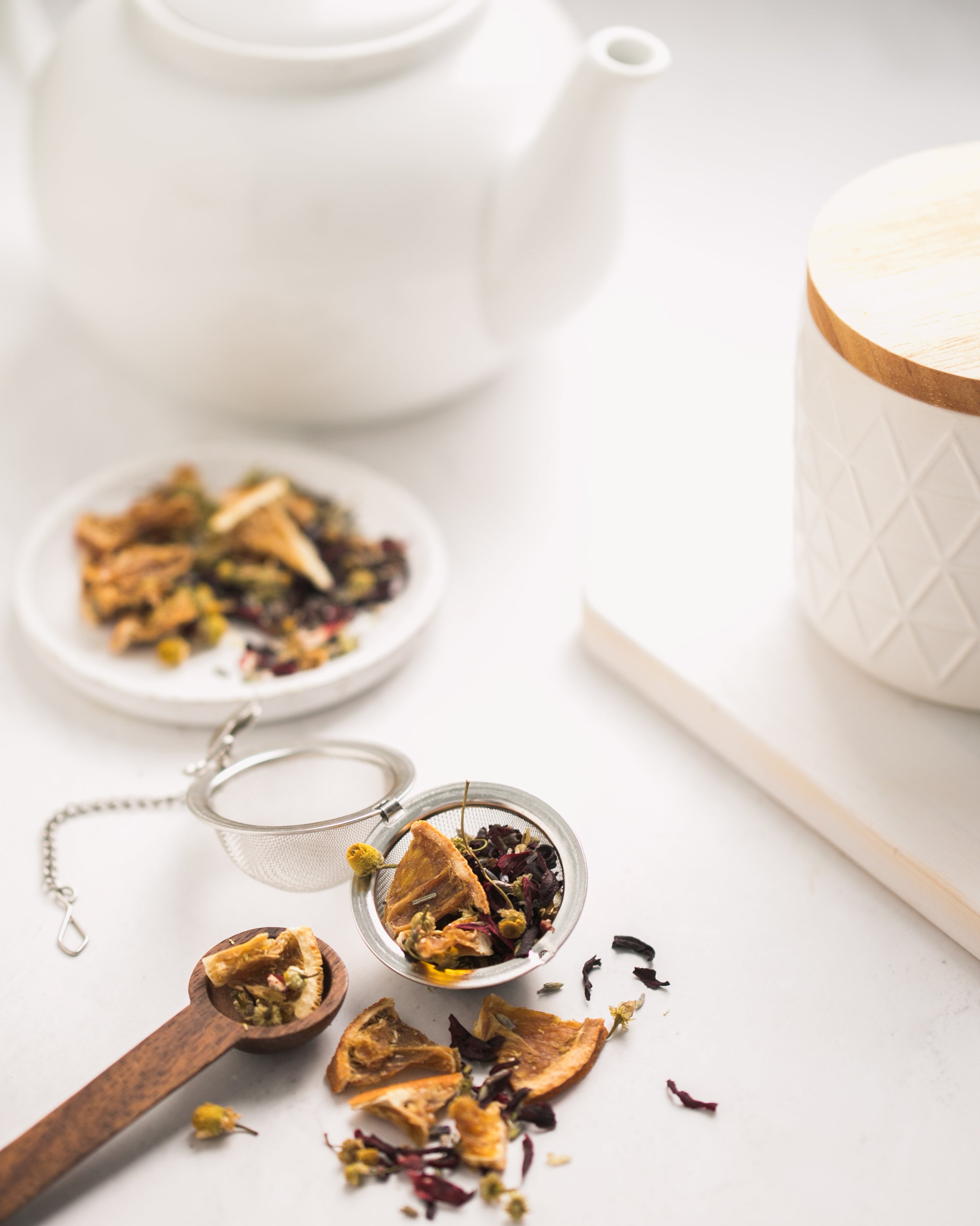 Why a Medical Herbalist is the best person to design herbal tea blends ...